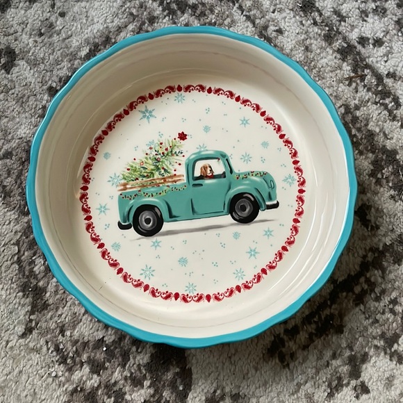 The Pioneer Woman | Kitchen | The Pioneer Woman Charlie Truck Pie Plate ...